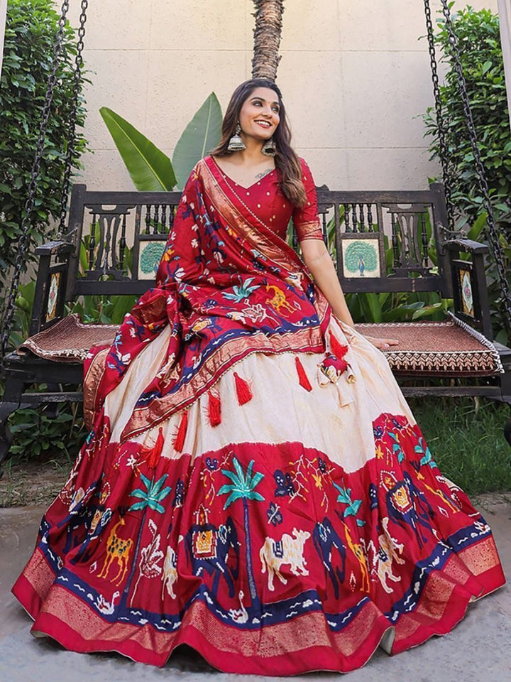 Buy White Chaniya Cholis for Navratri Online at Best Prices – All ...